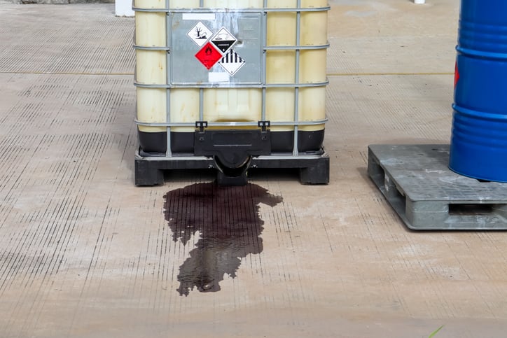 First Steps to Take When Dealing with a Minor Chemical Spill